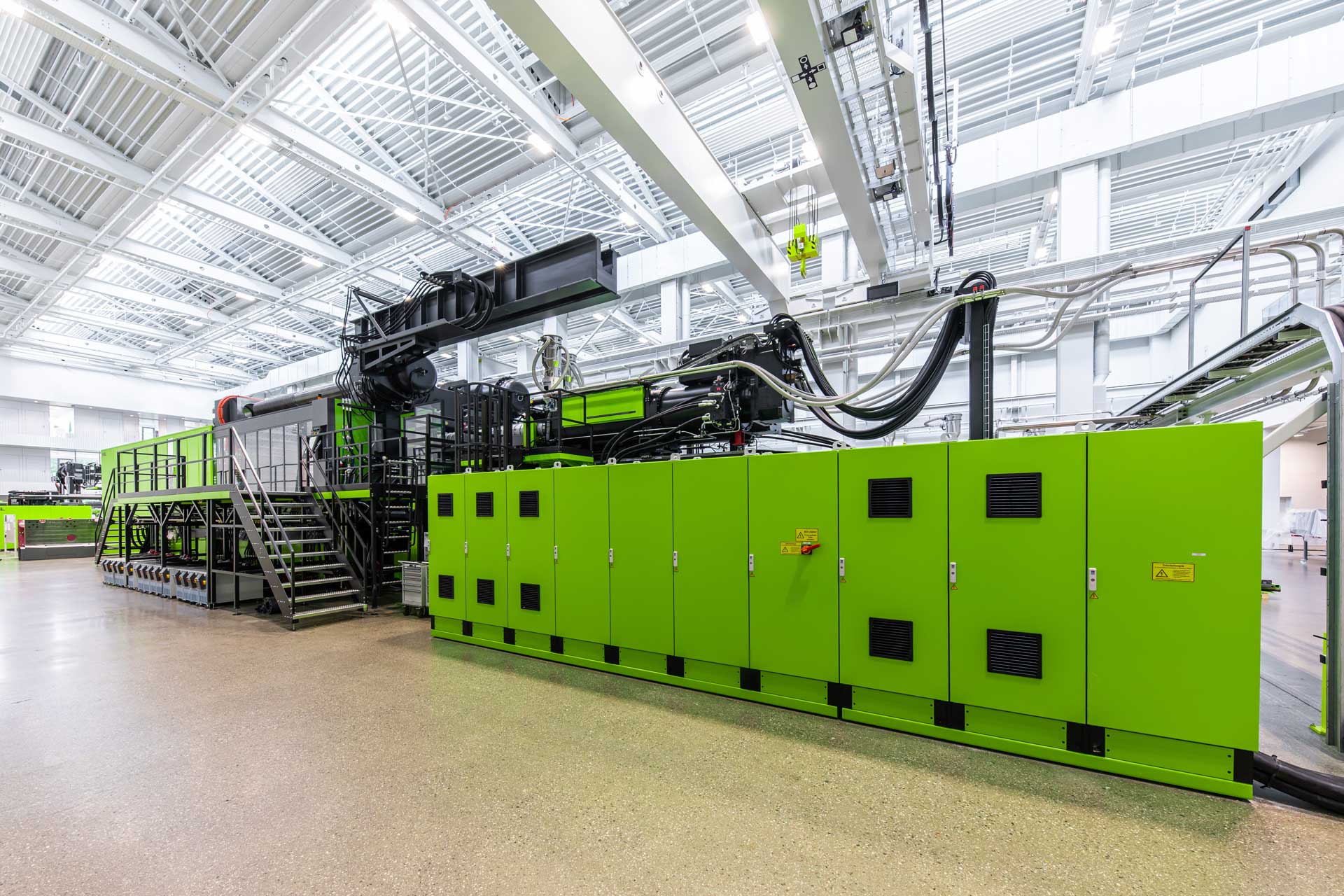 ENGEL presents the world's largest technical center injection molding ...