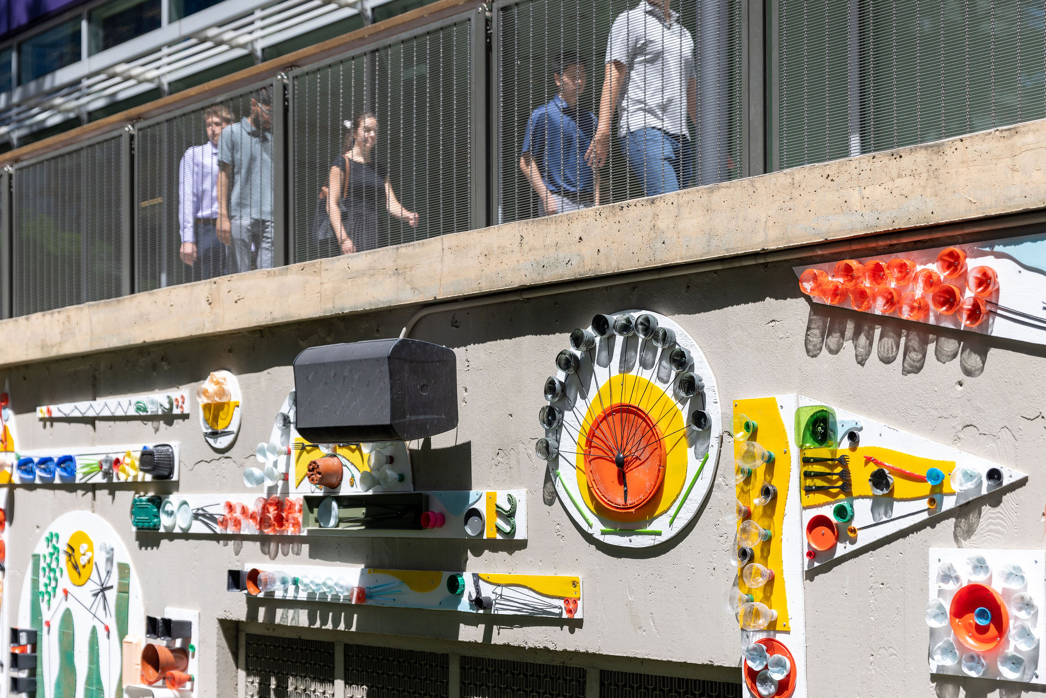 'Nice Time' art exhibit aims focus on plastics reuse | Plastics News