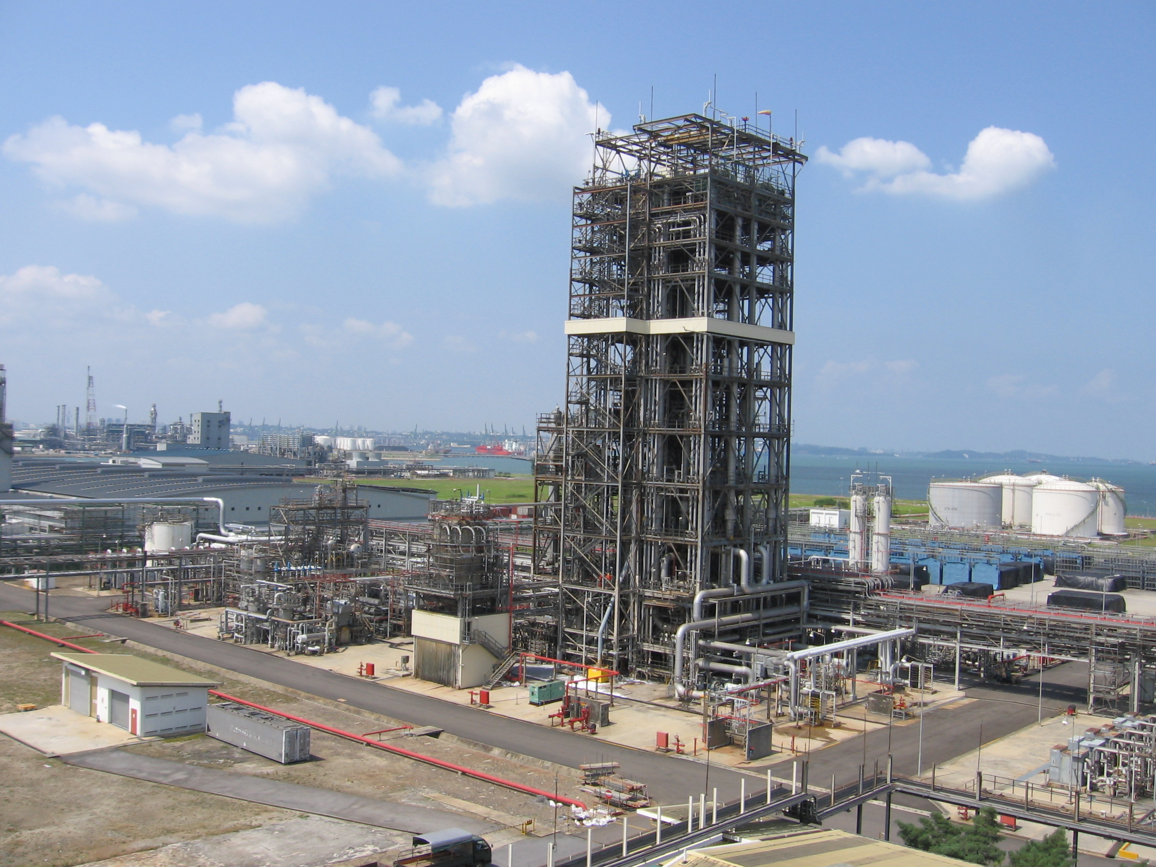 CPChem selling Singapore HDPE plant to Aster Chemicals | Plastics News