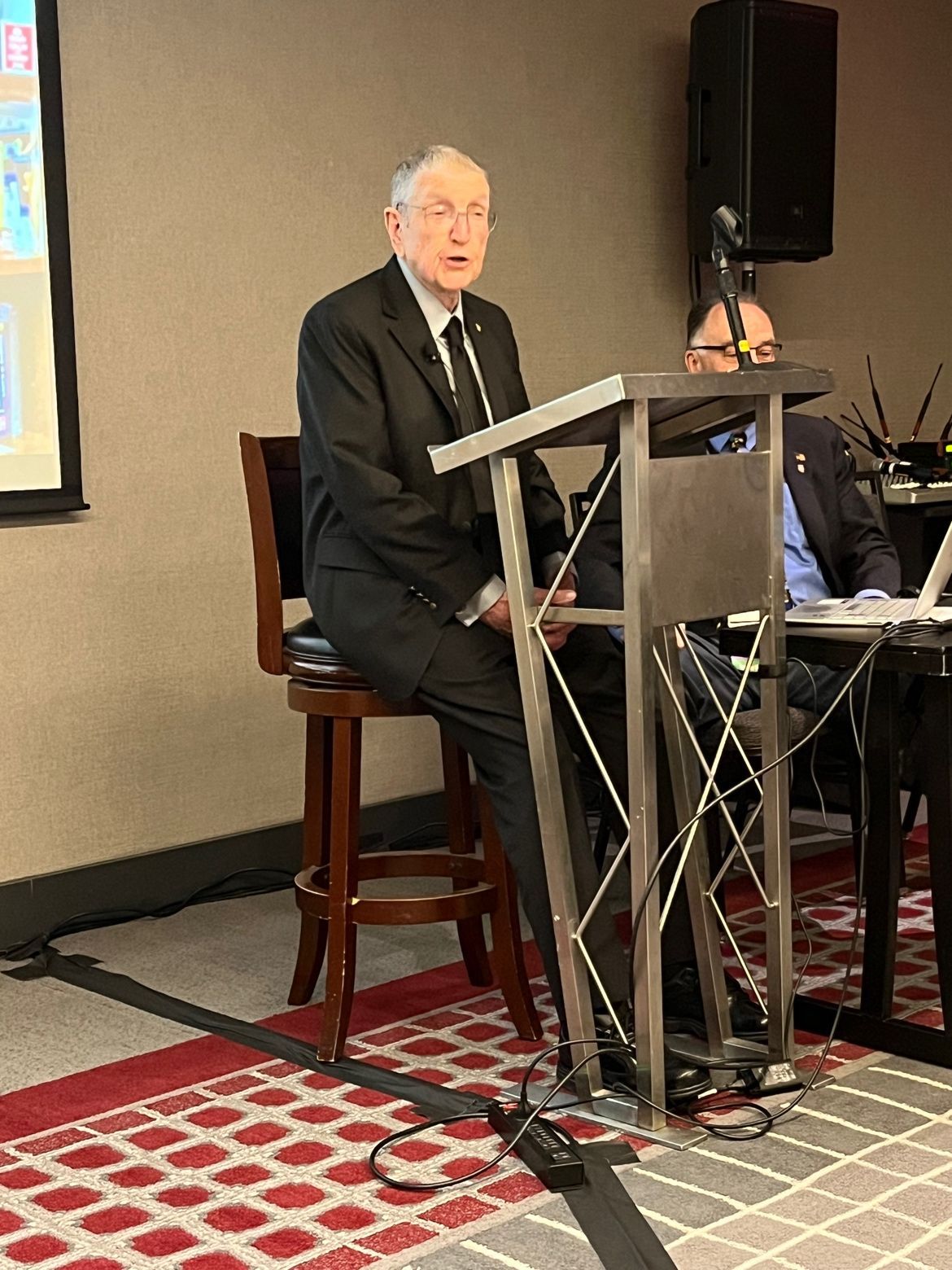 SPE honors industry legend Glenn Beall | Plastics News