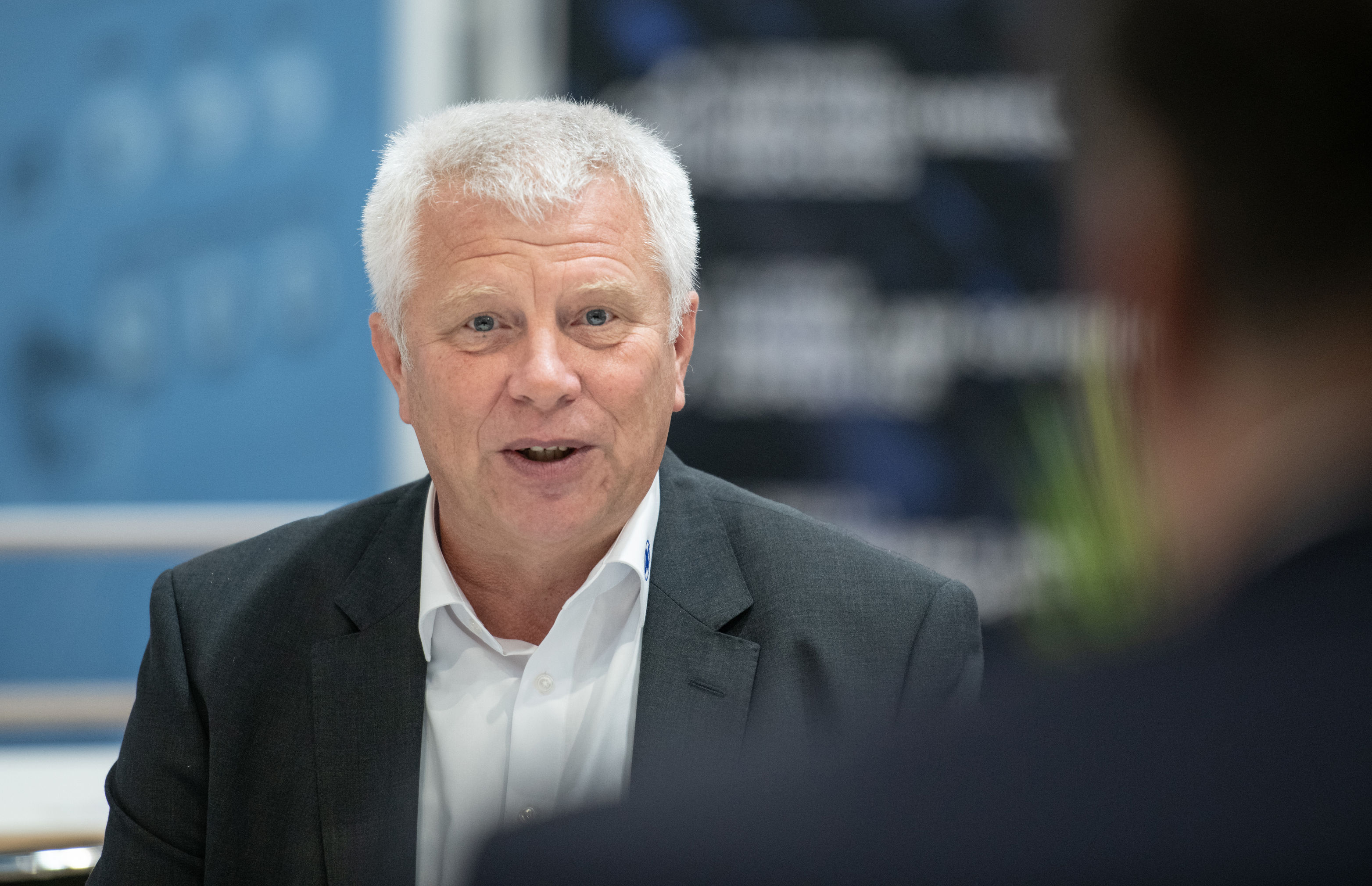 Kautex charts new course at K 2025 with all-electric blow molding ...