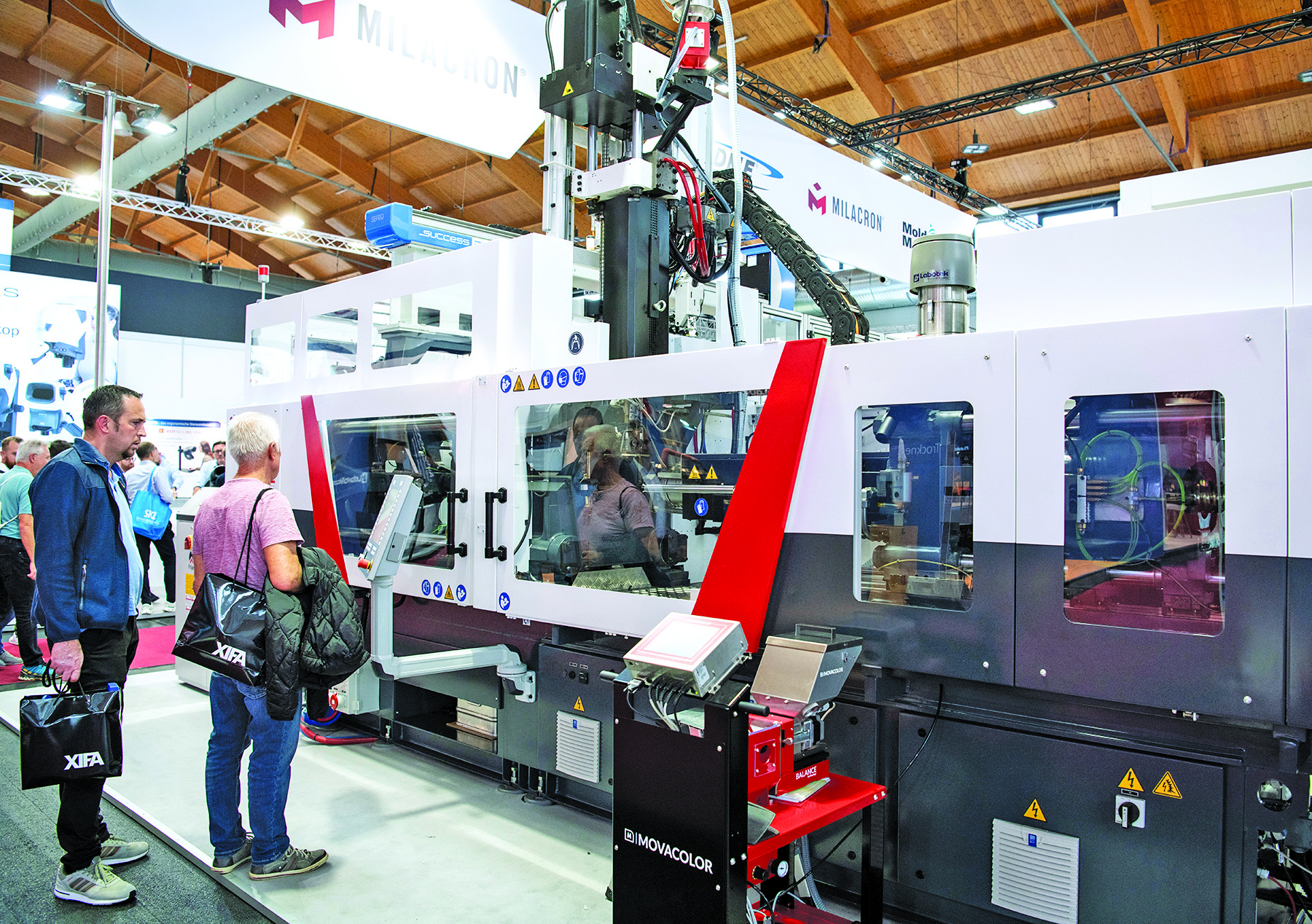 Milacron offers monosandwhich technology in an electric press ...