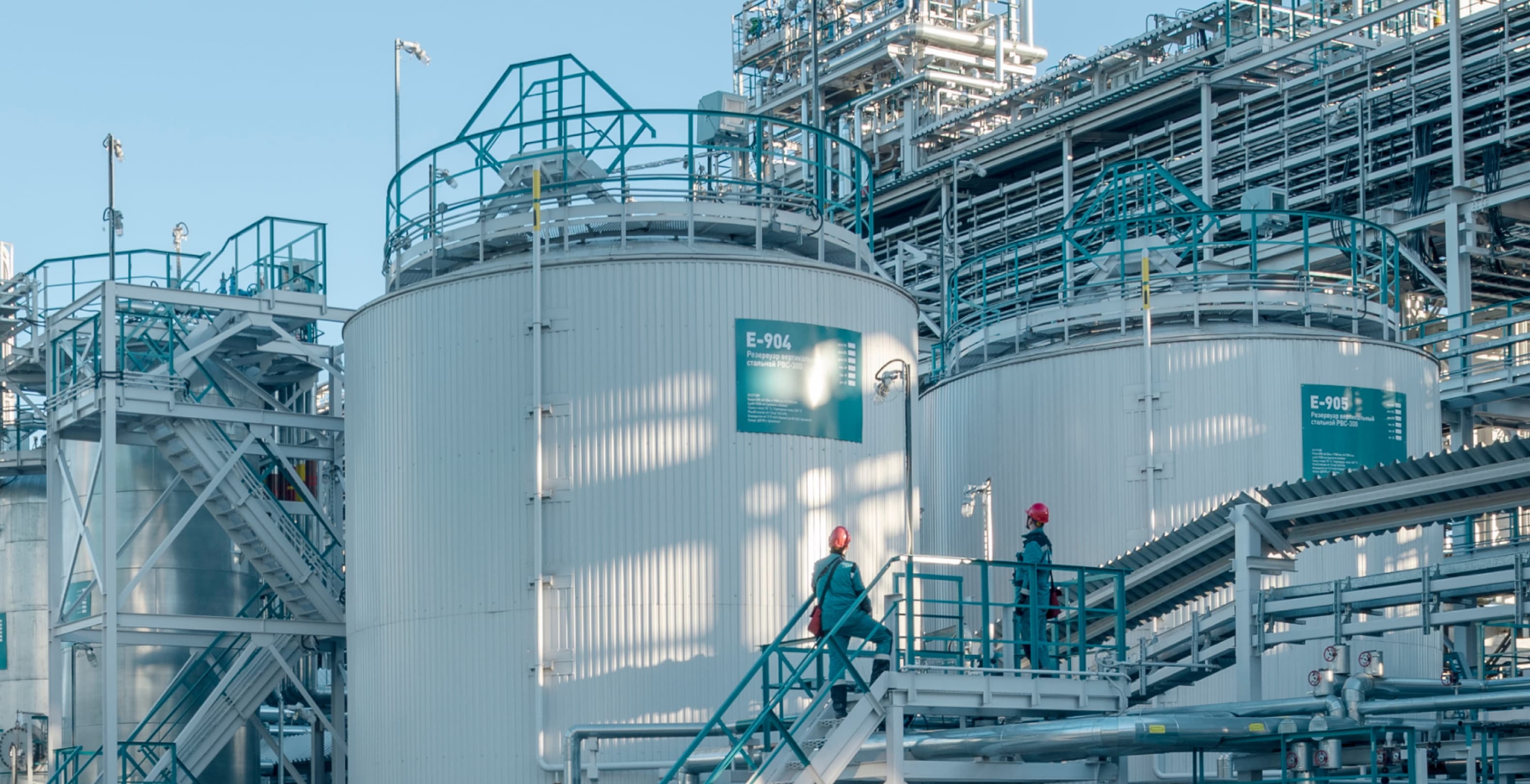 Russian materials maker Sibur continues to find markets | Plastics News