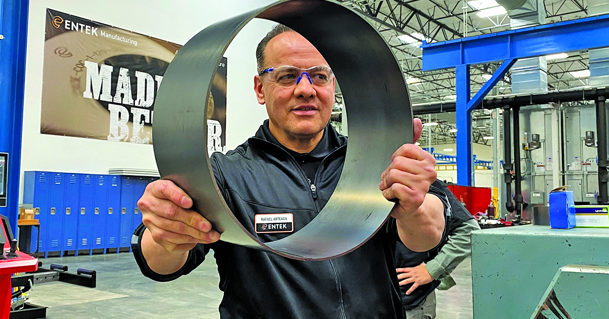 Entek's growth takes it ‘from rail car to feeder' | Plastics News