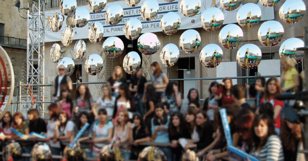 Plaskolite-buys-Italian-mirror-sheet-business-eyes-European-expansion ...