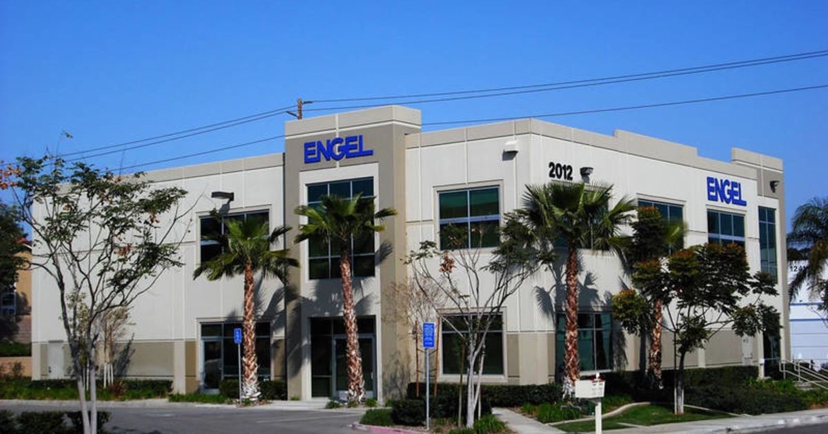 Engel-features-new-technology-in-LSR-IML-Industry-4.0 | Plastics News