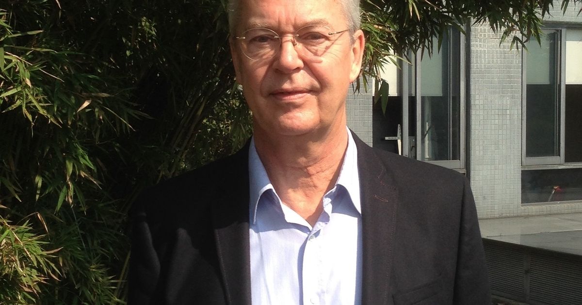 Industry-vet-Wobbe's-big-plans-for-Yizumi | Plastics News