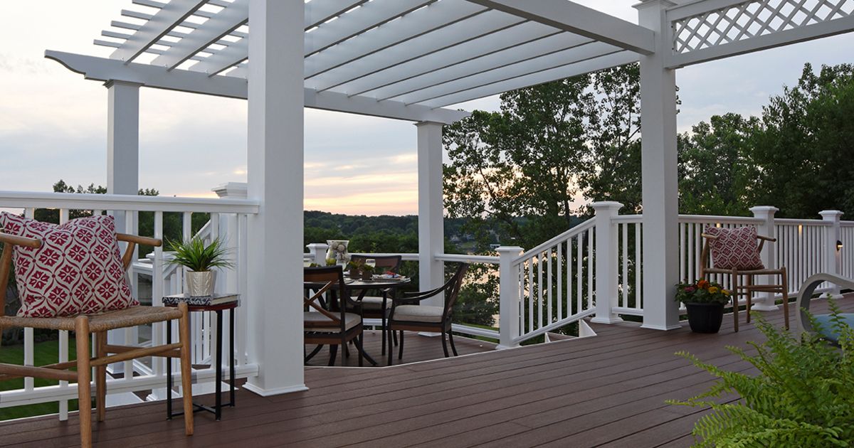 Azek-builds-beyond-the-deck-with-Versatex-acquisition | Plastics News