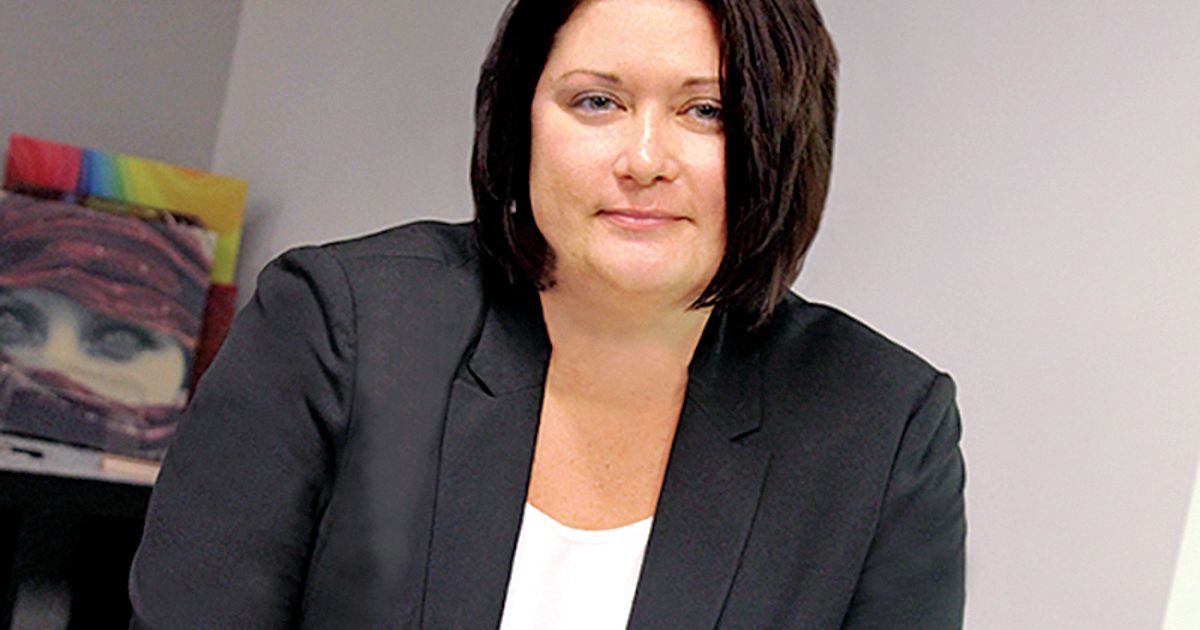 Connelly-connects-with-customers-to-improve-their-product | Plastics News