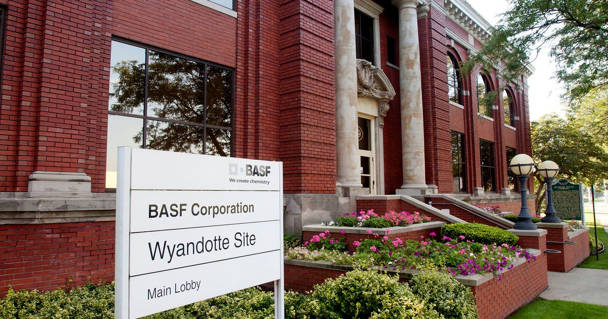 BASF converts to sanitizer production Michigan | Plastics News