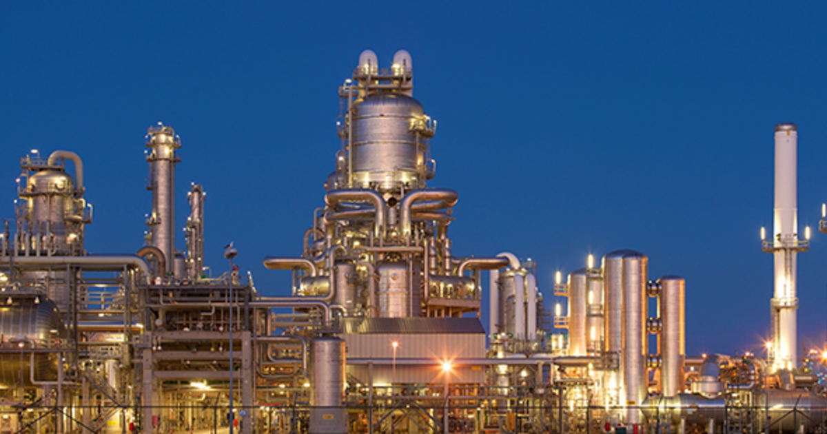 LyondellBasell sales, profit drop in Q2 | Plastics News