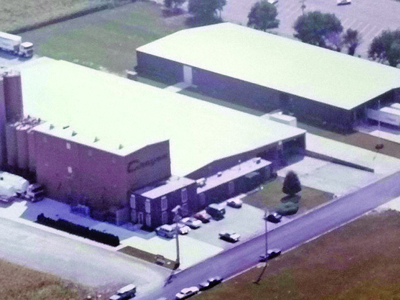 Family-guidance-helps-Crayex-grow | Plastics News