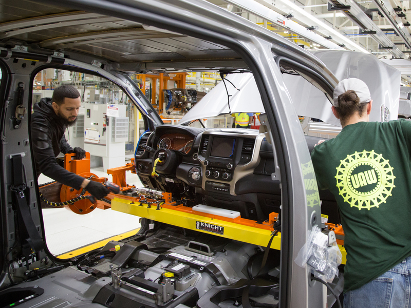 Automotive-tooling-suppliers-expect-growing-business-in-2019 | Plastics ...