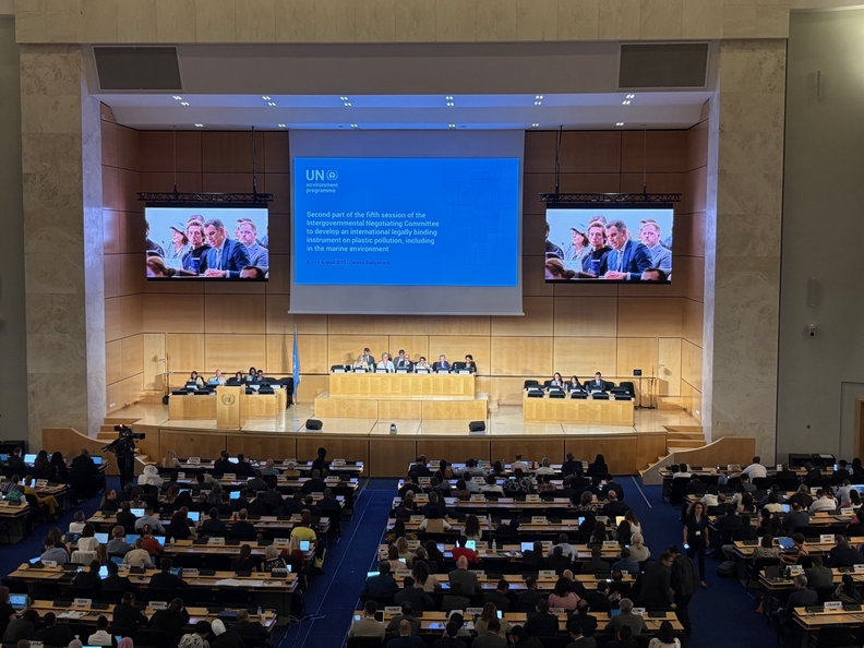 Plastics treaty talks open in Geneva with industry touting recycling ...