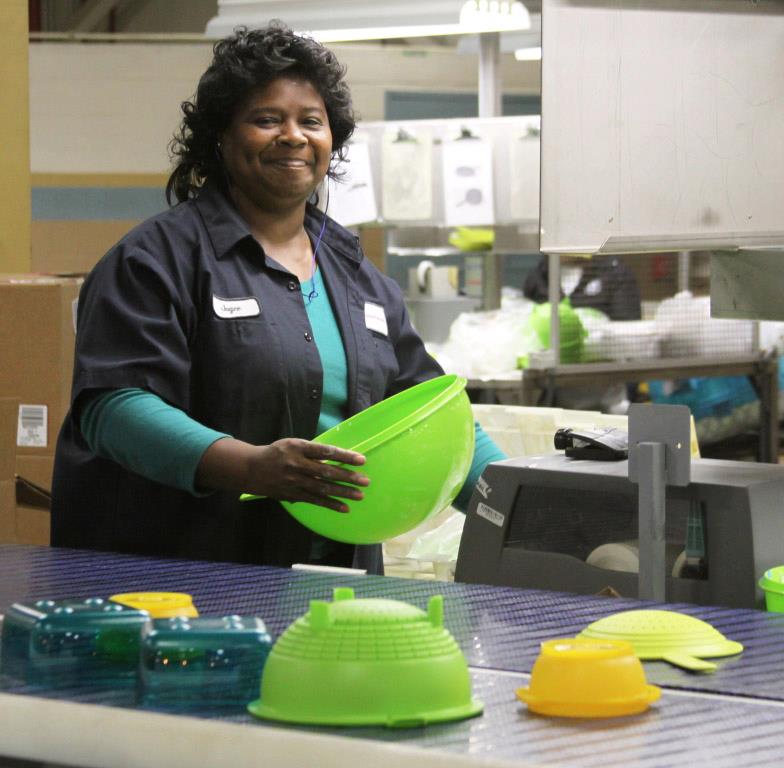 Tupperware closing South Carolina manufacturing plant | Plastics News