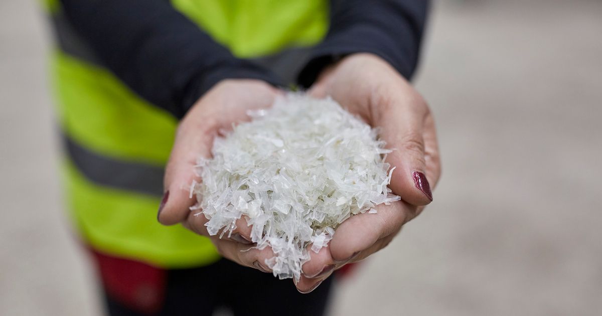 Packaging firms join call for treaty to 'reduce' virgin plastics ...
