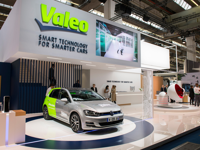 Valeo counts on EVs, safety tech to meet new goals | Plastics News